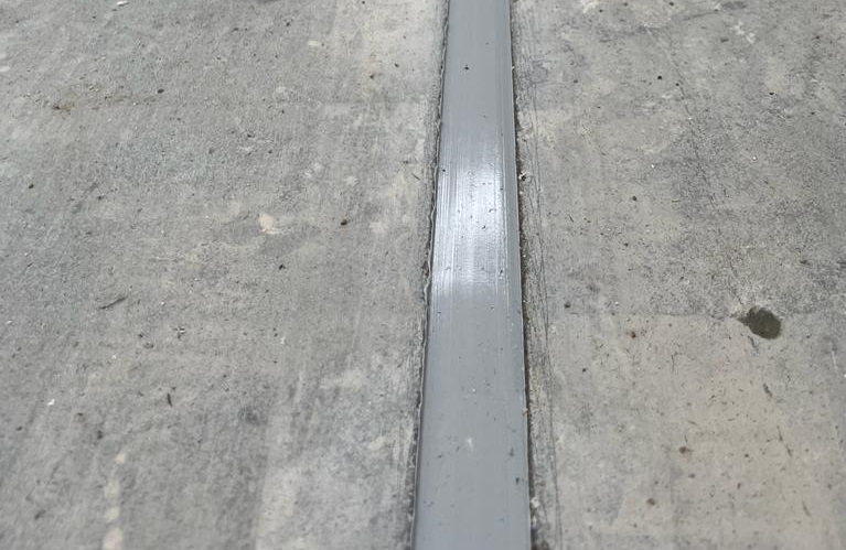 Mastic Joint Sealing